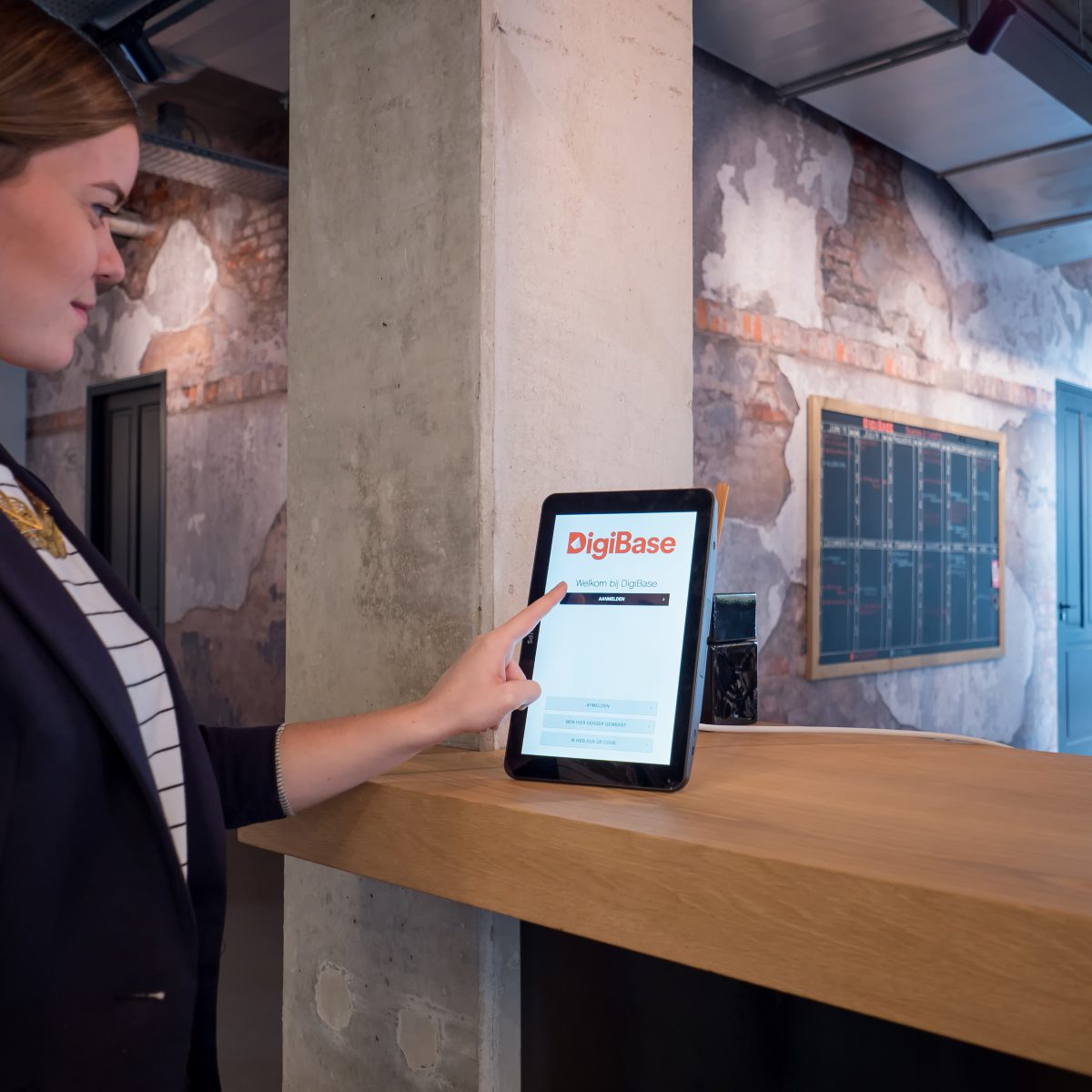 GoBright | Smart Workplace Solutions