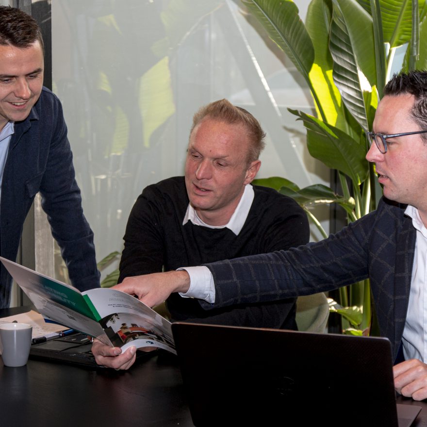 GoBright | Smart Workplace Solutions