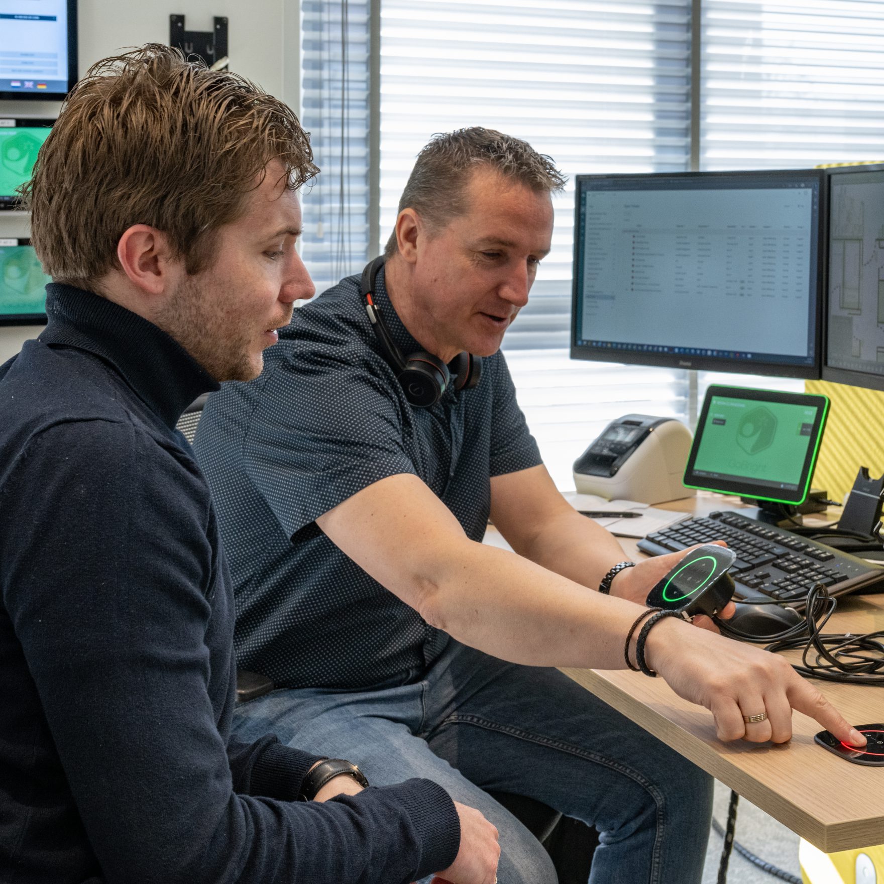 GoBright | Smart Workplace Solutions