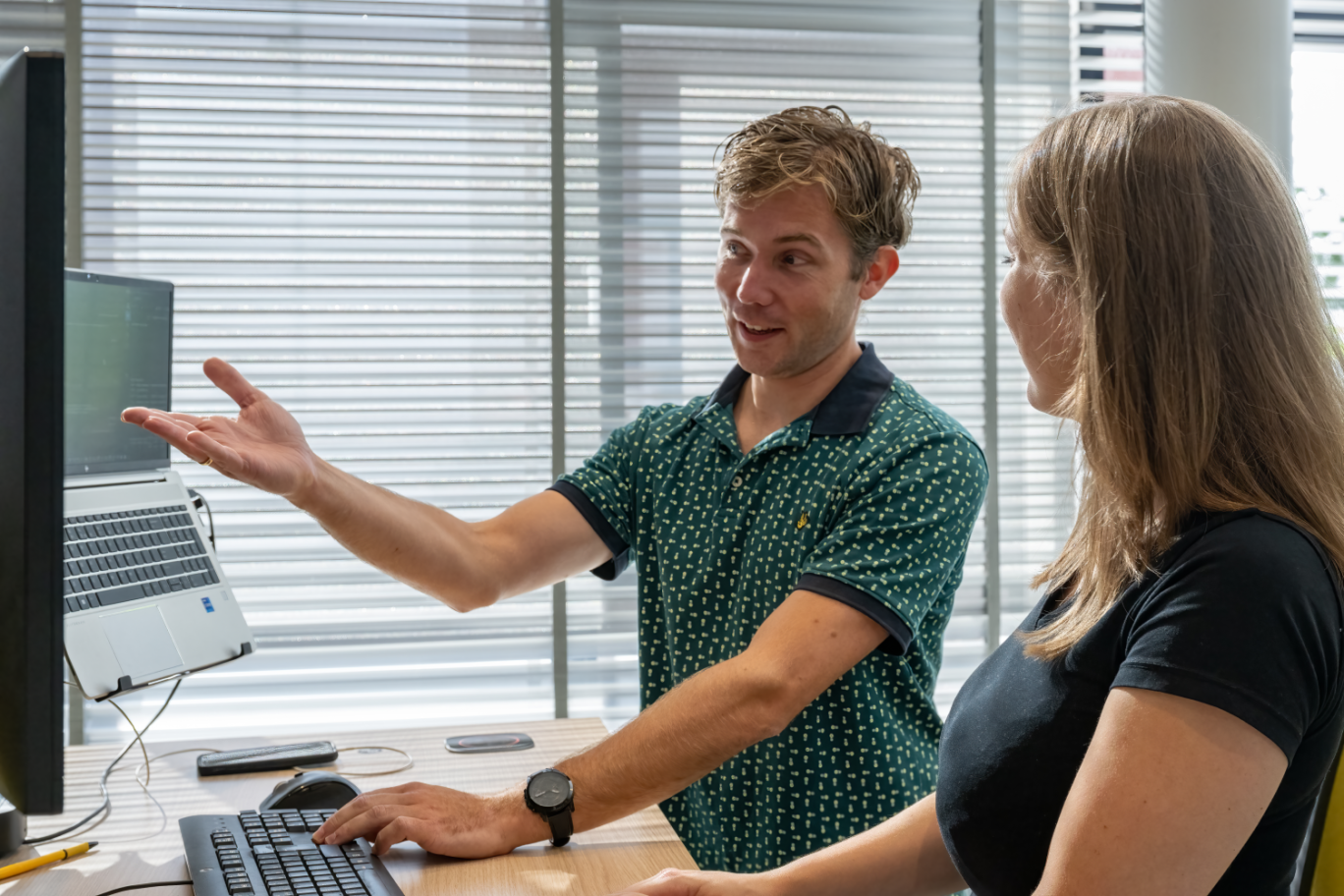 Desk Booking System | Work by GoBright