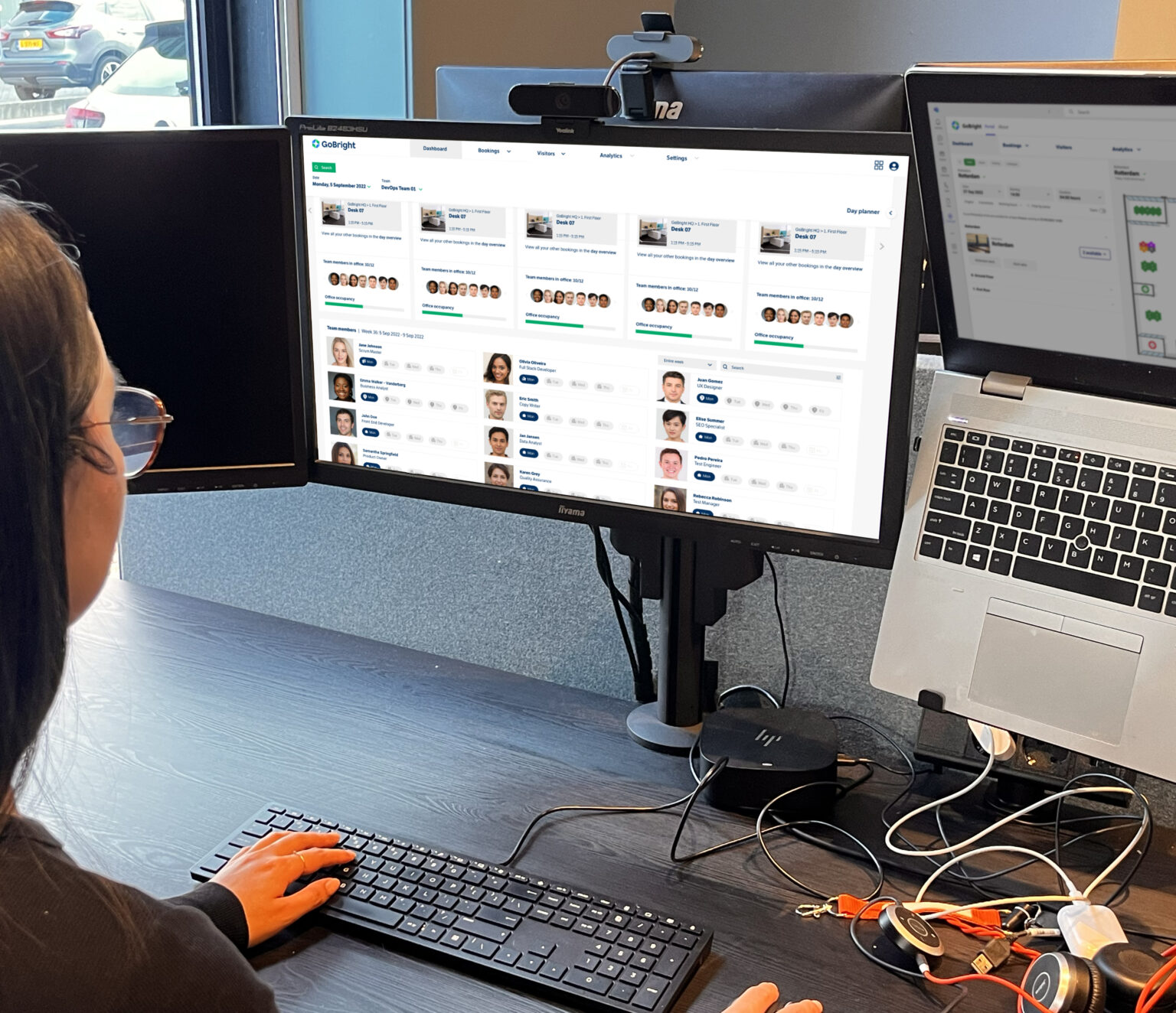 Core Etiquette Rules of Hot Desking - GoBright